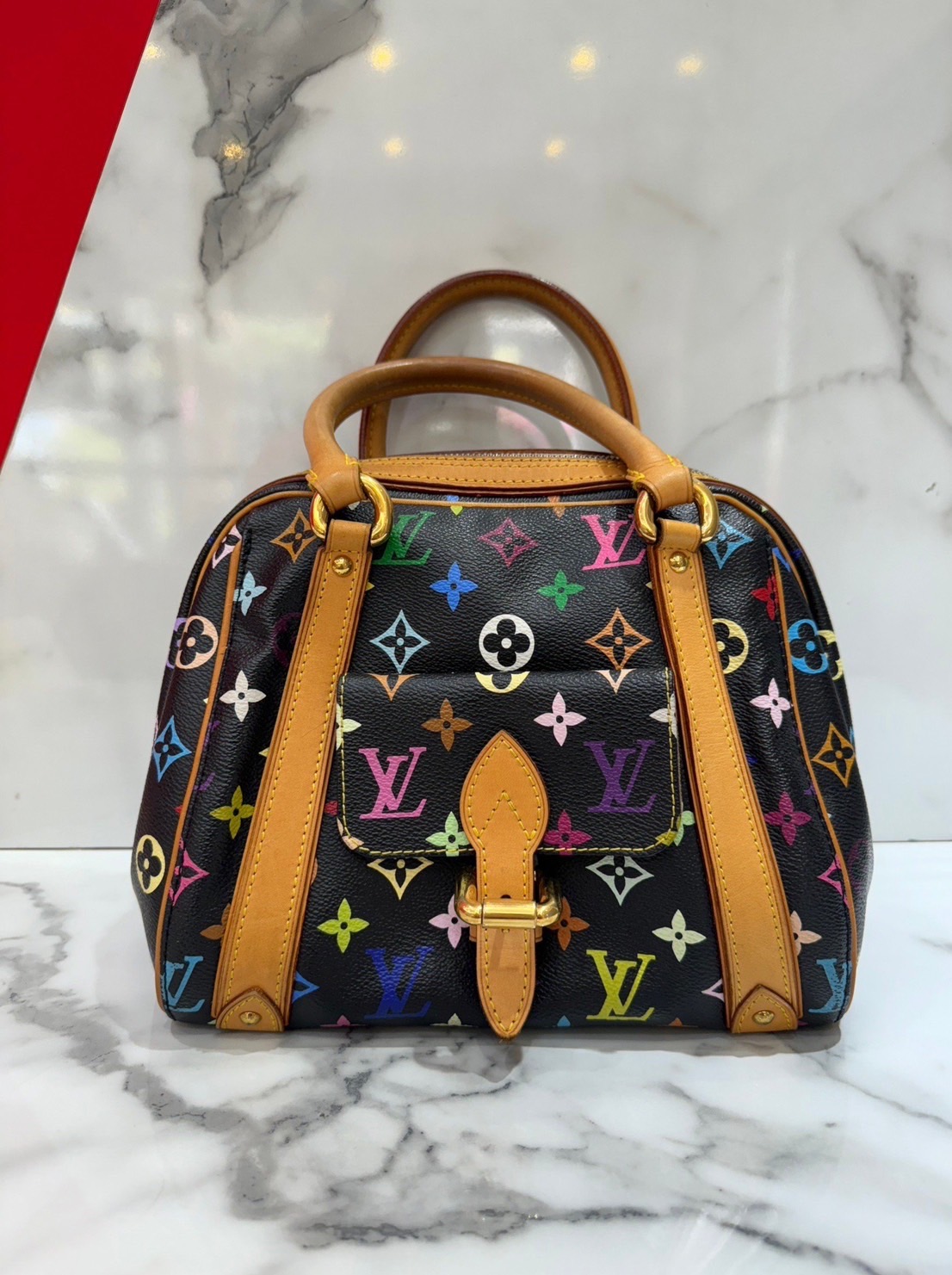 LOUIS VUITTON M40097